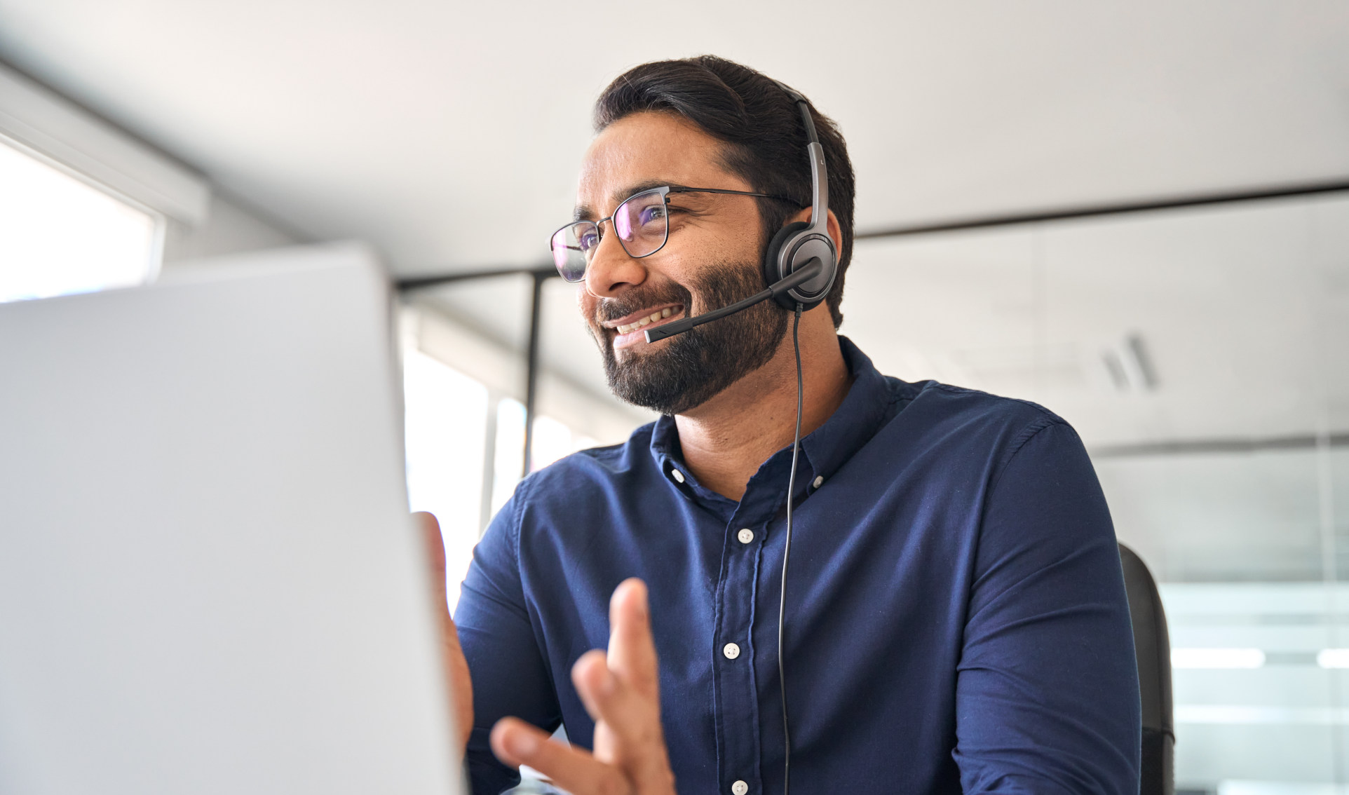 5 Benefits of Hosted Voice Phone Systems | CSI