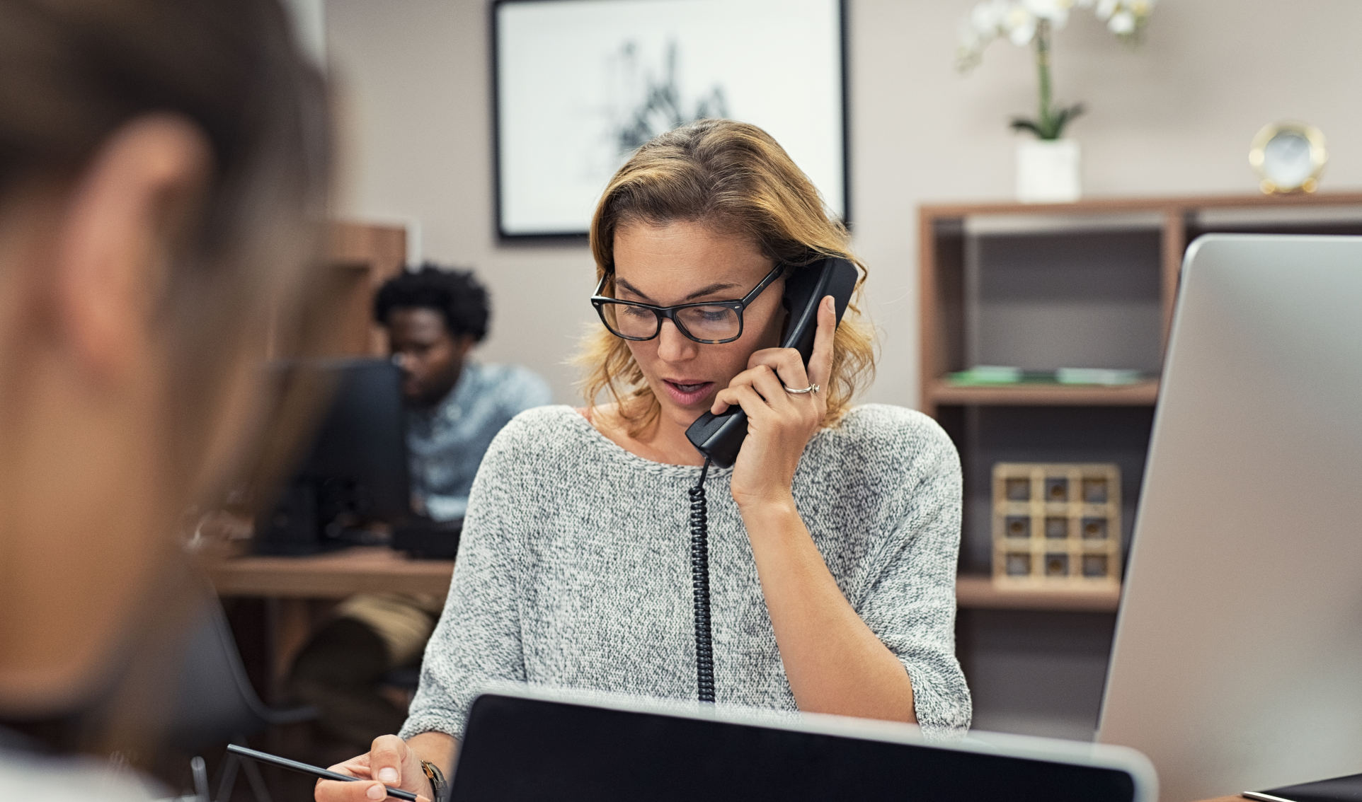 5 Benefits of Hosted Voice Phone Systems | CSI